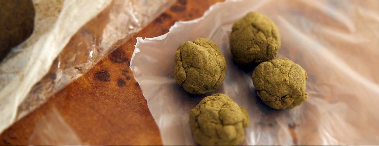 La Storia e le Origini dell'Hashish - CannaConnection